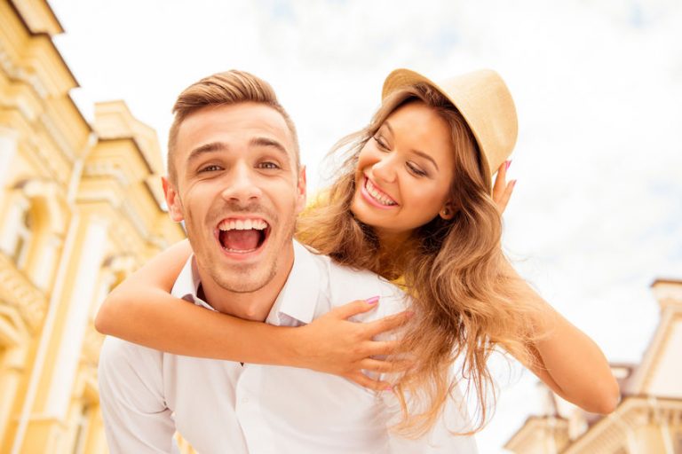 「幸せそうな夫婦」と「不満の多い夫婦」何が違う? しあわせ婚活研究所